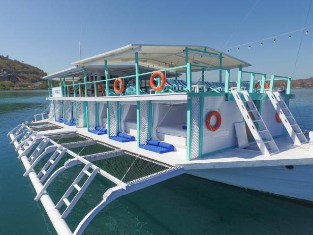 Only Your Mind Will Sail Away on These 10 Beautiful Boatels Travel Channel